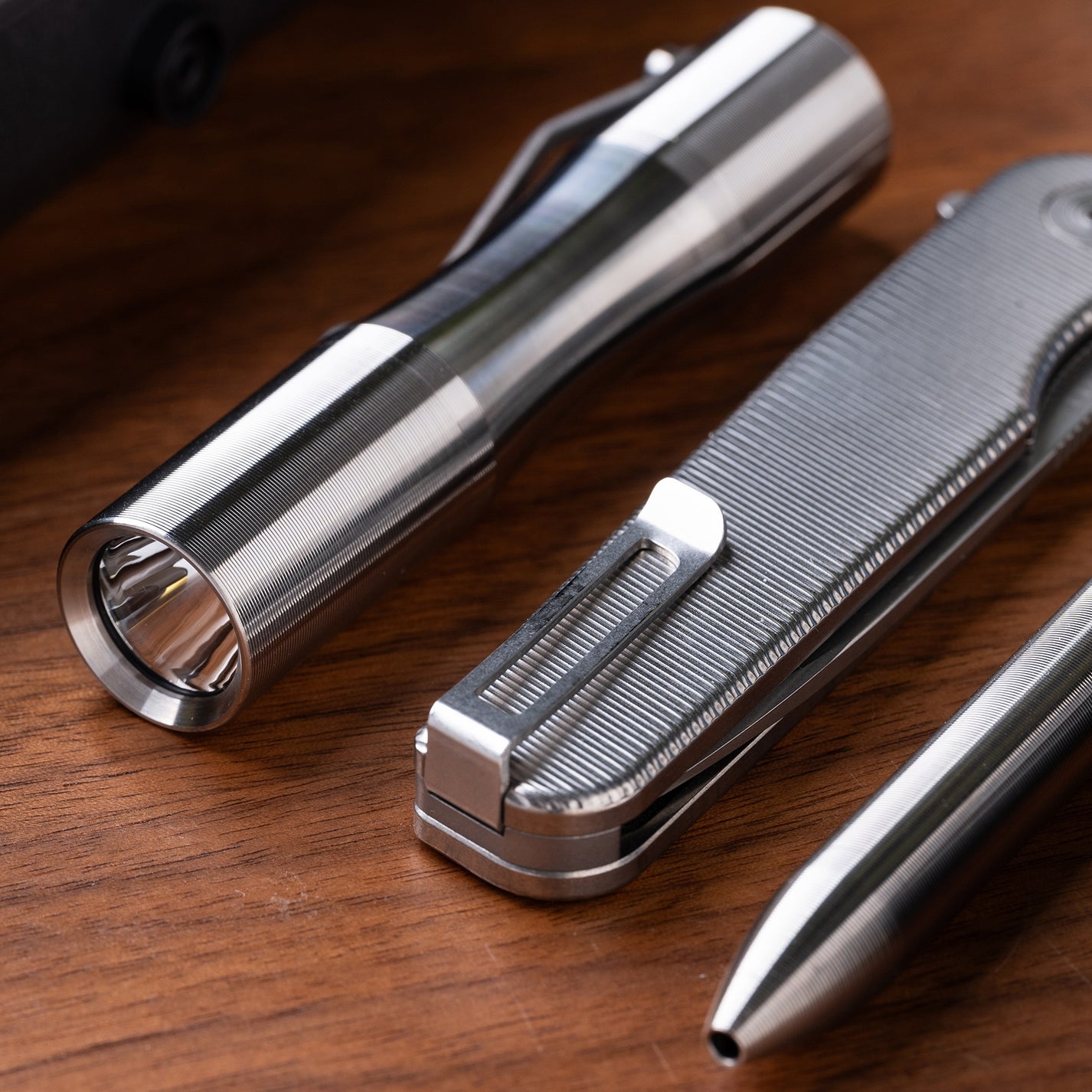 Apollo Flashlight – Tactile Turn